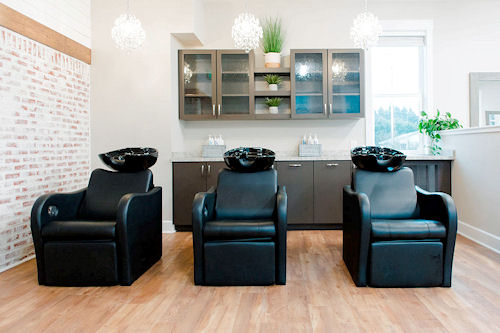 About Us - Ellebee Salon